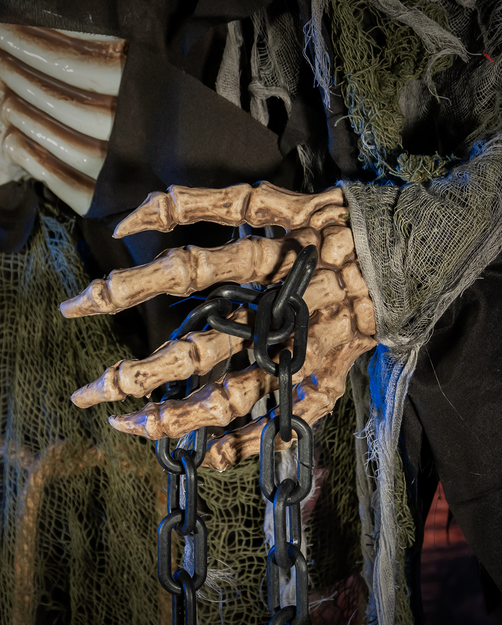 Animated Medieval Reaper With Lantern & Chain 170cm ★ | - Karneval Universe